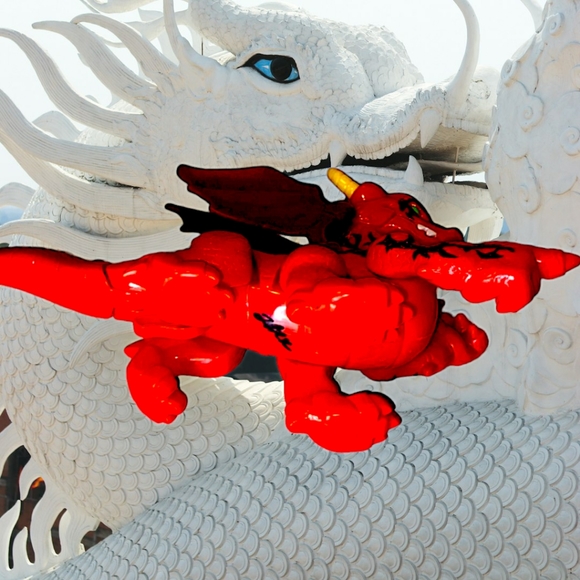 Fisher-Price | Toys | Fisher Price Imaginext 6 Leg Red Dragon Flapping ...